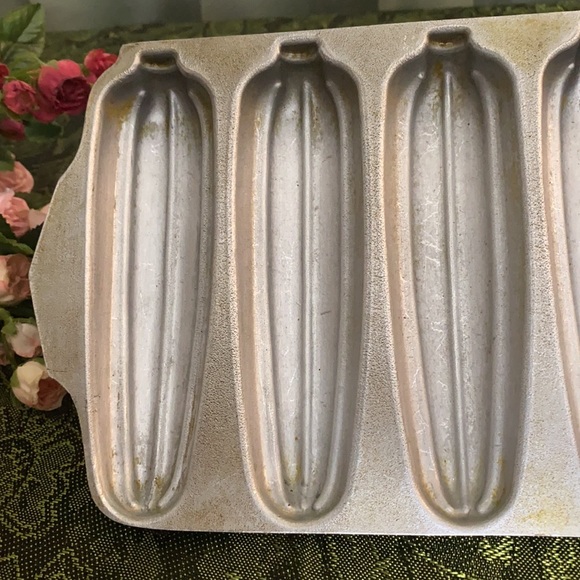 Wearever | Kitchen | Vintage Wearever Corn Bread Pan No 2797 Made In ...